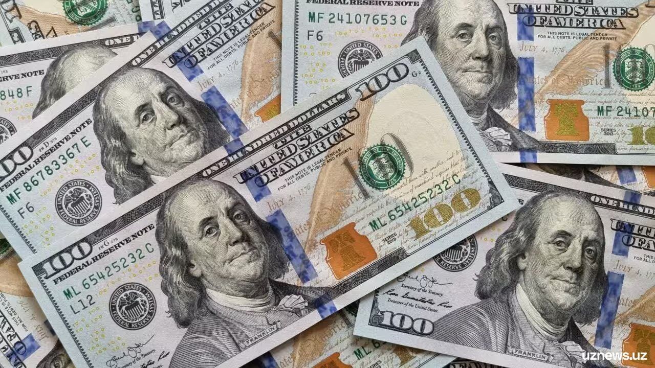 Йил бошидан бери доллар 1000 сўмдан кўпроққа арзонлашди - UzNews.uz